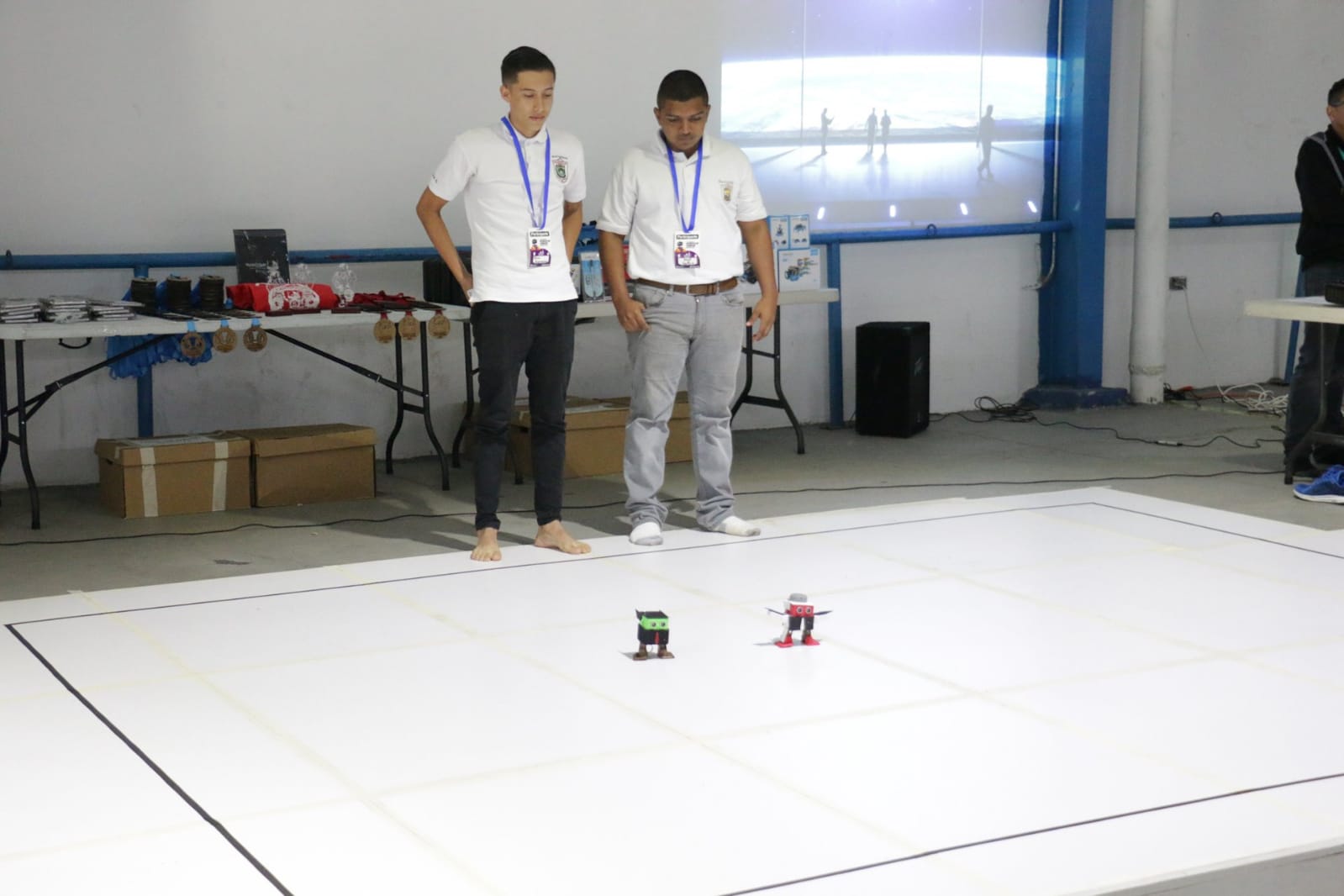 Lanzamiento de competencias de robótica - Lo Bueno se dice