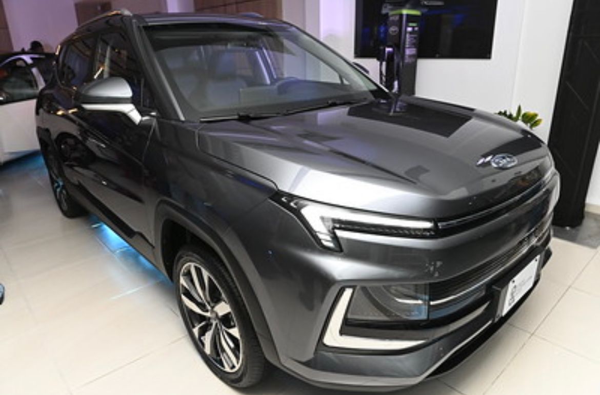 Distribuidora David inagura nuevo showroom de autos - Lo Bueno se dice